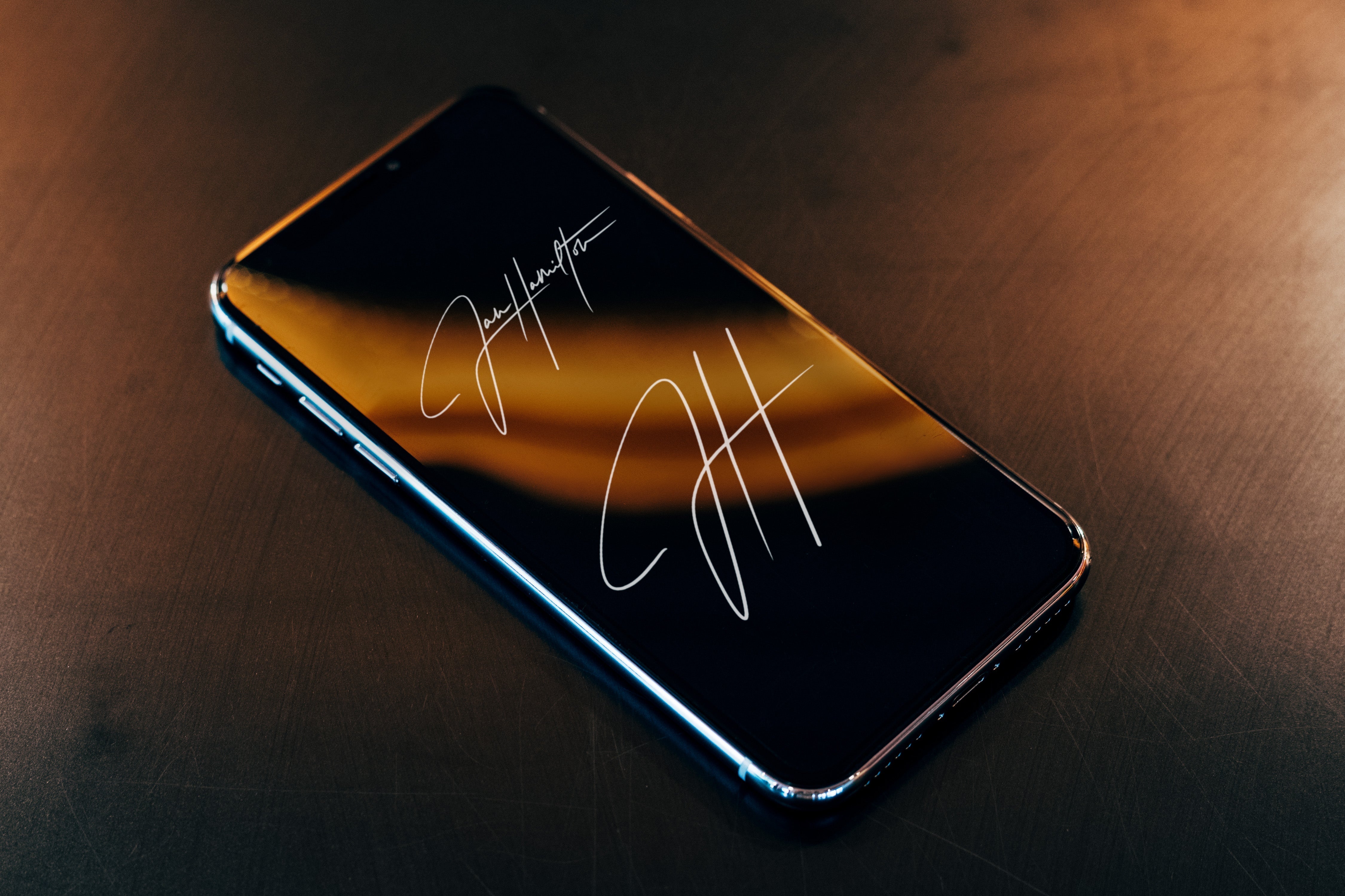 Can Your Signature Be Your Initials? | Artlogo